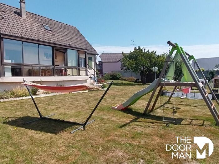 Maison à vendre - Chartres - 4 pièces - 3 chambres