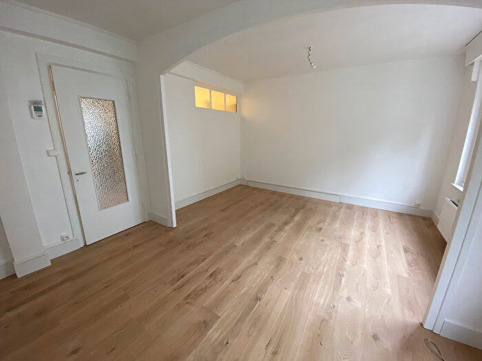 Appartement à louer - Lambersart, Canteleu - 2 pièces - 1 chambre