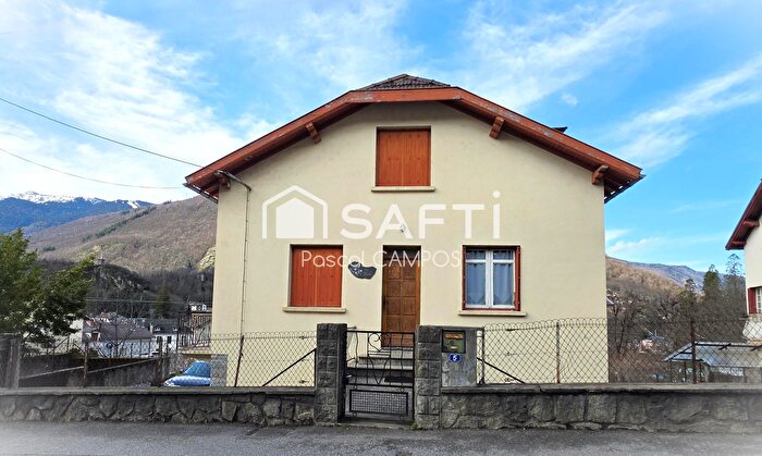 Maison à vendre - Ax-les-Thermes - 6 pièces - 5 chambres