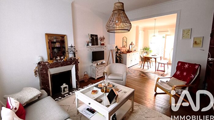 Maison à vendre - Châteauroux, Le Lac, Saint-Jean - 8 pièces - 6 chambres