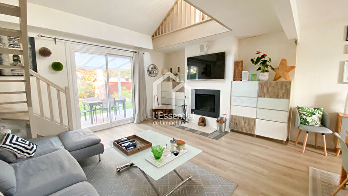 Maison à vendre - Verneuil-sur-Seine, Les Clairières, Les Renardières - 6 pièces - 4 chambres