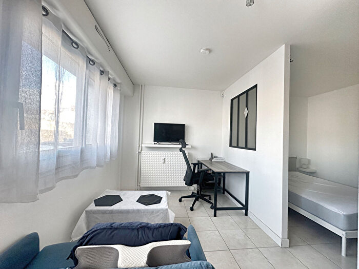Appartement 1 pièce à vendre - Juvisy-sur-Orge, Centre-ville, Entrevoies, Seine