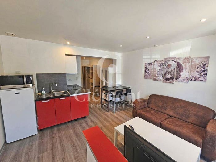 Appartement à louer - Centre Ville, Pont-Saint-Esprit