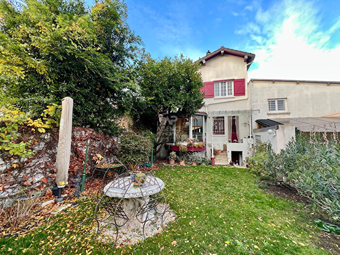 Maison à vendre - Houilles, Centre-ville - 6 pièces - 3 chambres