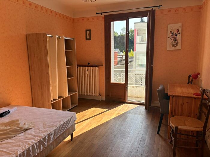 Appartement 1 pièce à louer - Chambéry, Centre-ville