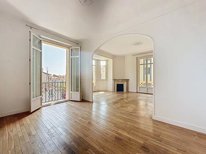 Appartement à vendre - Cannes, Prado, République - 5 pièces - 3 chambres