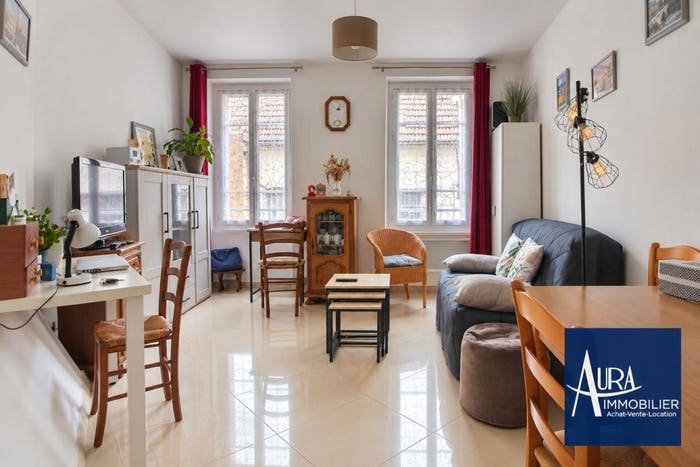 Appartement 2 pièces à vendre - Les Lilas, Centre-ville, Romain, Rolland
