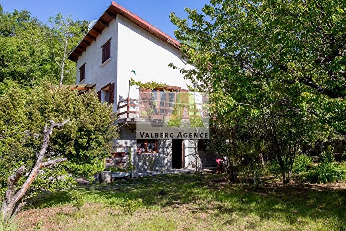 Guillaumes : Maison 4 pièces à vendre