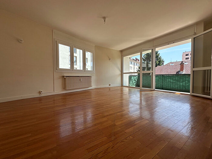 Appartement 4 pièces à louer à Chambéry, Centre-ville