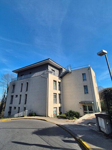 Appartement à louer - Le Port-Marly - 3 pièces - 1 chambre