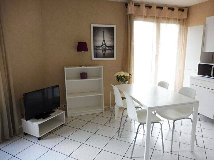Vieux Marché-Cathédrale, Rouen : Appartement 1 pièce à louer