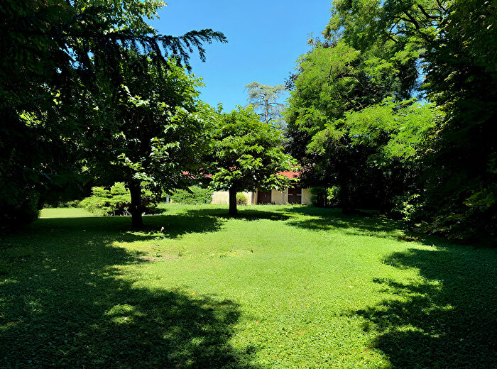 Maison à vendre - Saint-Cyr-au-Mont-dOr - 5 pièces - 3 chambres