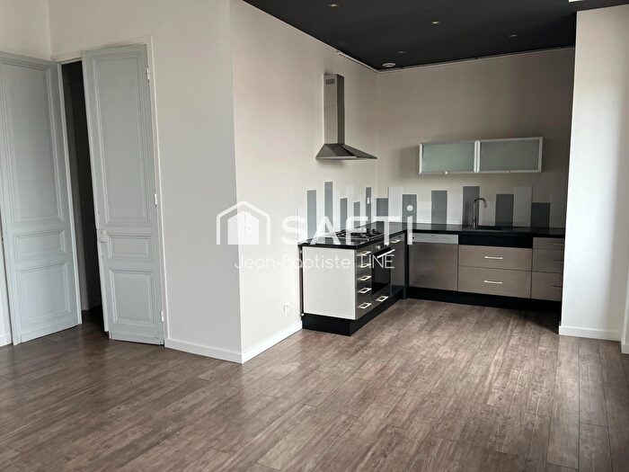 Appartement à vendre - Castelsarrasin, Centre-ville - 3 pièces - 2 chambres