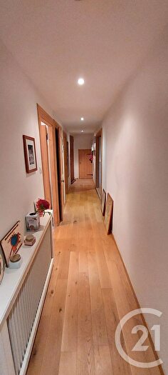 Appartement à louer - Mulhouse, Centre historique - 4 pièces - 3 chambres