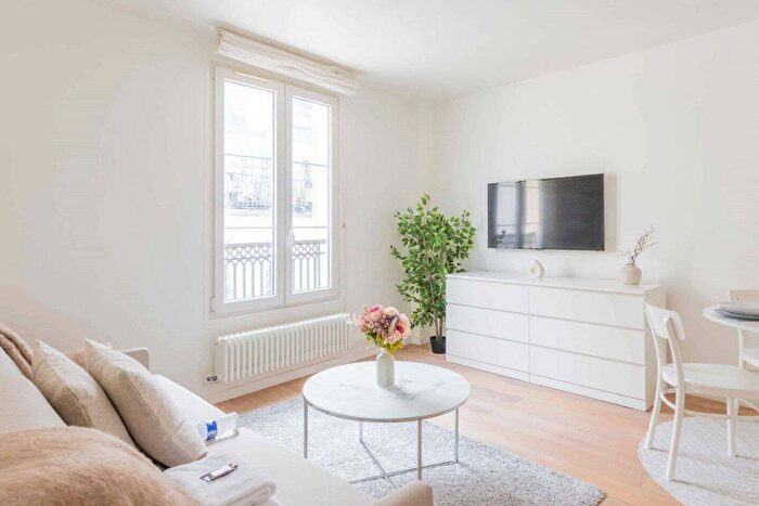 Appartement 2 pièces à louer - Saint Thomas dAquin, Paris 7ème arrondissement