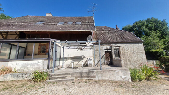 Maison 2 pièces à Auvillars-sur-Saône, à vendre
