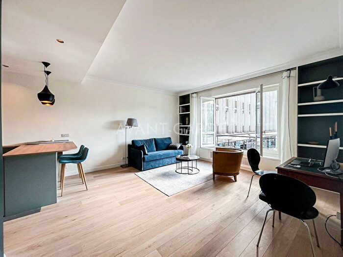 Appartement à louer - La Plaine des Sablons, Neuilly-sur-Seine - 2 pièces - 1 chambre