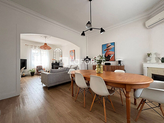 Maison à vendre - Royan, Saint-Pierre - 9 pièces - 3 chambres