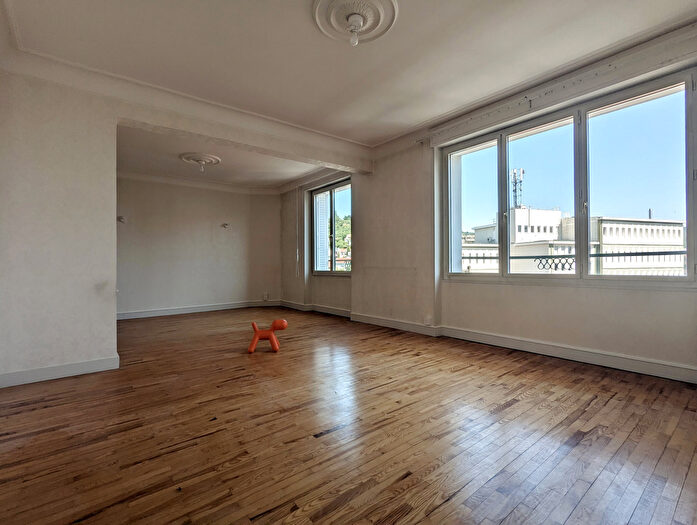 Clermont-Ferrand, Jaude, Fontgiève Saint-Alyre - Appartement 3 pièces à louer