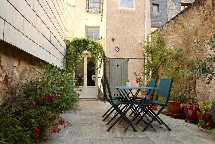 Tours, Centre-ville : Maison 6 pièces à vendre