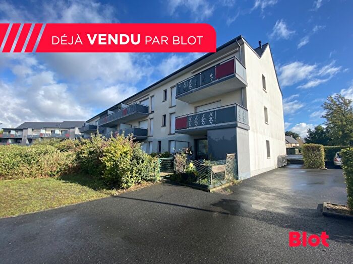 Appartement à vendre - Saint-Aubin-du-Pavail - 3 pièces - 2 chambres