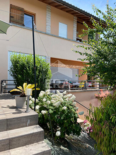 Maison à vendre - Treffort, Treffort-Cuisiat - 5 pièces - 4 chambres