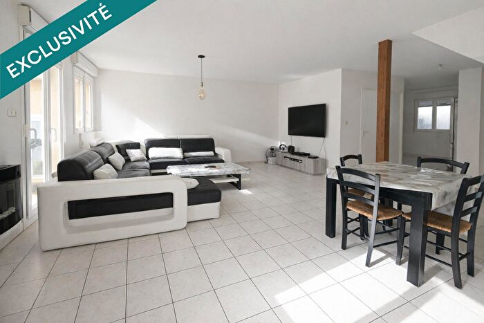 Saint-Genix-sur-Guiers : Appartement 5 pièces à vendre