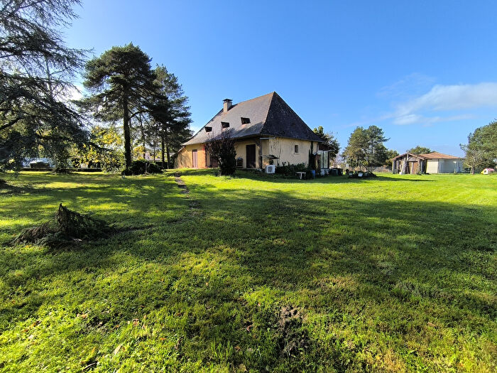 Maison à vendre - Marsac-sur-lIsle - 6 pièces - 4 chambres