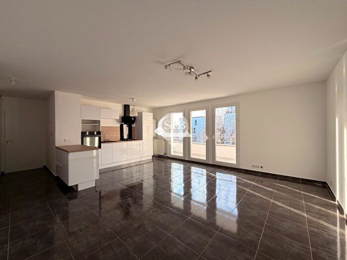 Appartement à vendre - Sainte-Geneviève-des-Bois, Les Aunettes - 3 pièces - 2 chambres