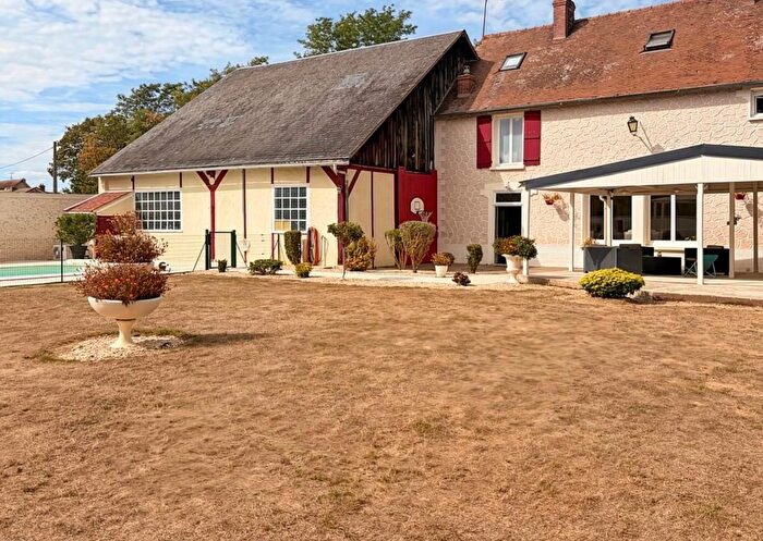 Maison 8 pièces à Étampes, Saint-Martin, Saint-Gilles, à vendre