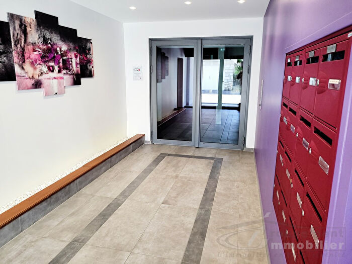 Appartement à vendre - Brive-la-Gaillarde, Centre-ville, Pont Cardinal, Champanatier - 3 pièces - 2 chambres