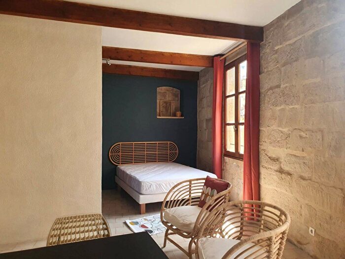 Nord, Uzès : Appartement 1 pièce à louer