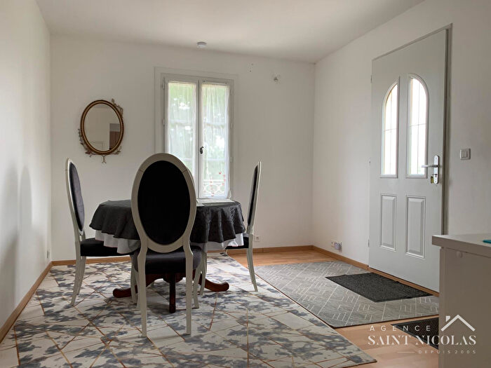 Appartement à vendre - Vaux-sur-Seine - 4 pièces - 2 chambres