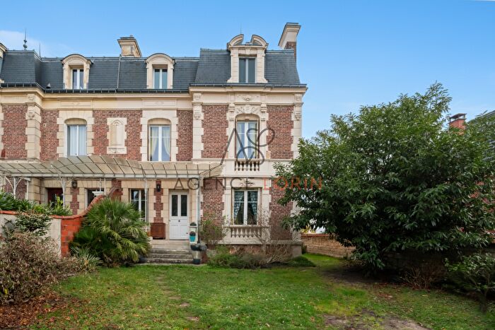 Maison à vendre - Le Vésinet - 7 pièces - 5 chambres