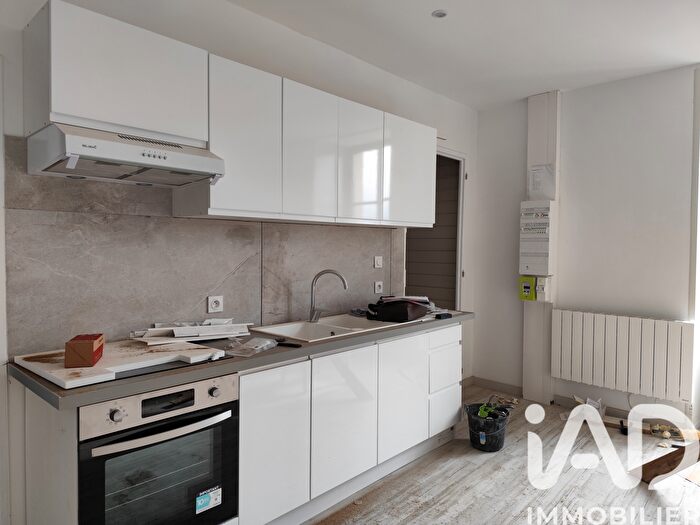 Appartement à louer - Magné - 3 pièces - 2 chambres