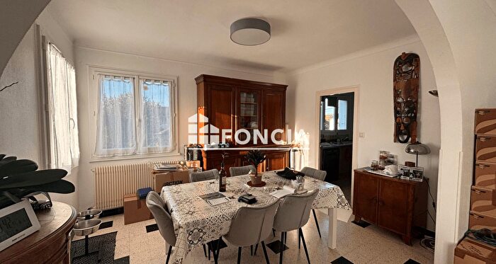 Maison à vendre - La Chaussée-Saint-Victor - 5 pièces - 3 chambres