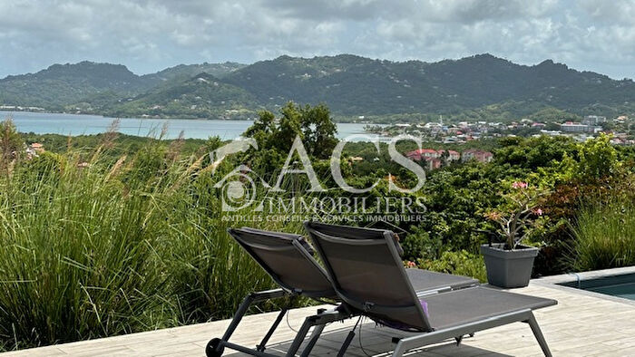 Maison à vendre - Le Robert - 5 pièces - 3 chambres