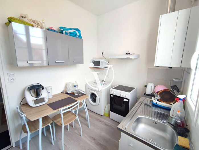 Centre Ville, Châteaudun - Appartement 1 pièce à louer