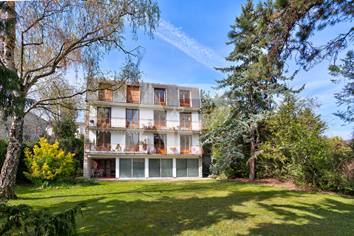 Appartement à vendre - Chaville, Petits Bois - 6 pièces - 4 chambres