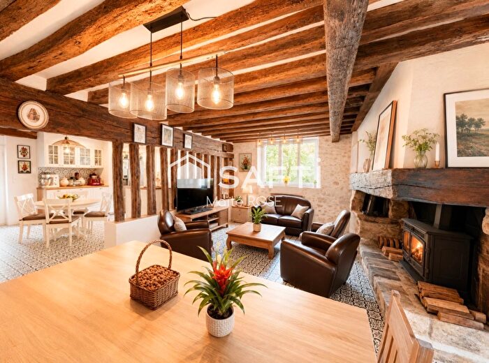 Maison 6 pièces à vendre à Fontenay-le-Vicomte