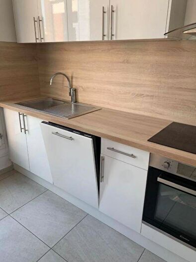 Appartement à louer - Chaillot, Paris ème arrondissement - 2 pièces - 1 chambre