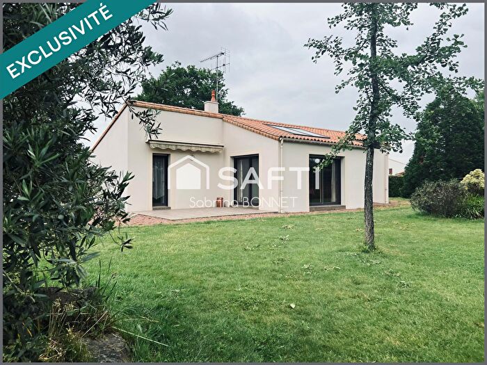 Maison 6 pièces à Belleville-sur-Vie, à vendre