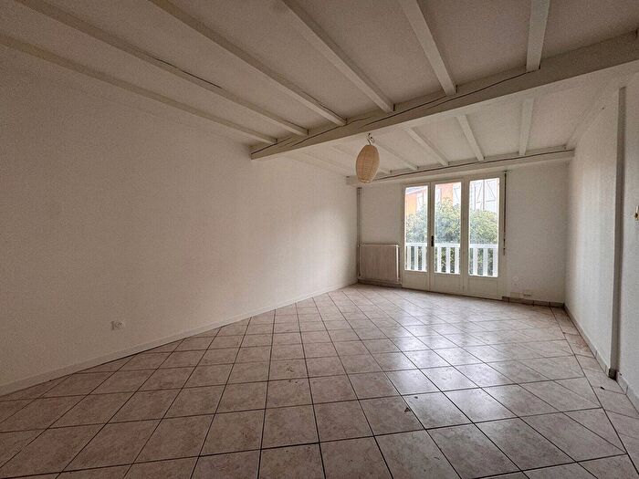 Appartement à louer - Dufau-Tourasse, Pau - 3 pièces - 2 chambres