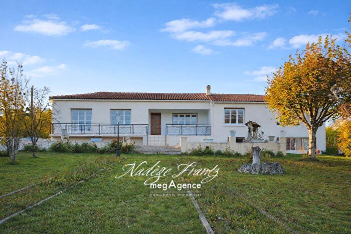 Maison à vendre - Fontcouverte - 6 pièces - 3 chambres