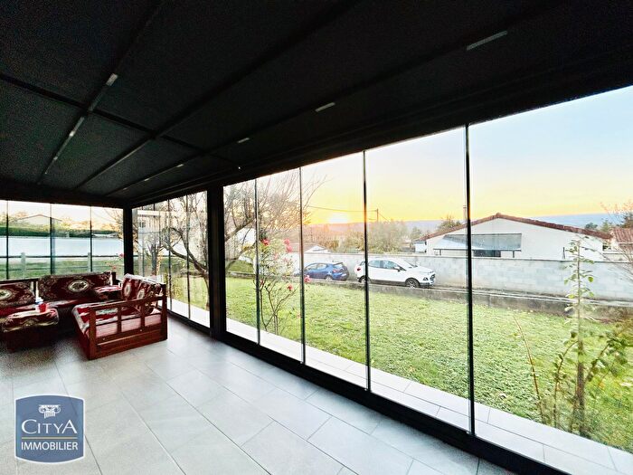 Maison 5 pièces à Sury-le-Comtal, à vendre