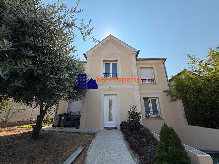 Maison 7 pièces à vendre à Houilles