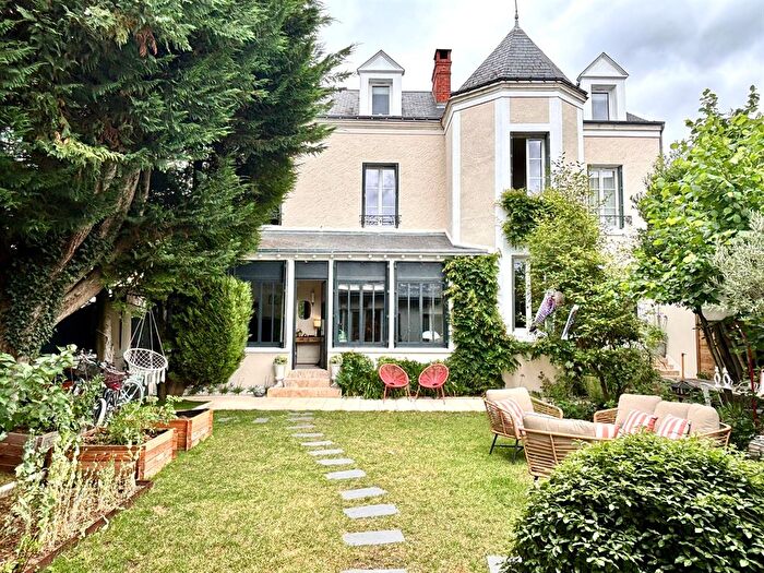 Tours, Lakanal, Strasbourg : Maison 10 pièces à vendre