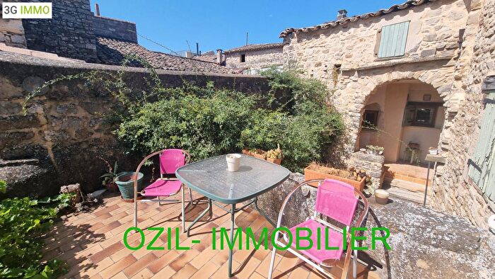 Maison à vendre - Saint-Jean-de-Ceyrargues - 5 pièces - 3 chambres