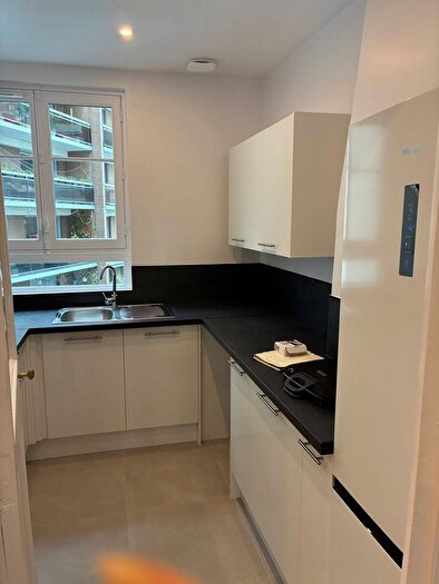 Appartement à louer - Nation-Alexandre Dumas, Paris ème arrondissement - 3 pièces - 2 chambres