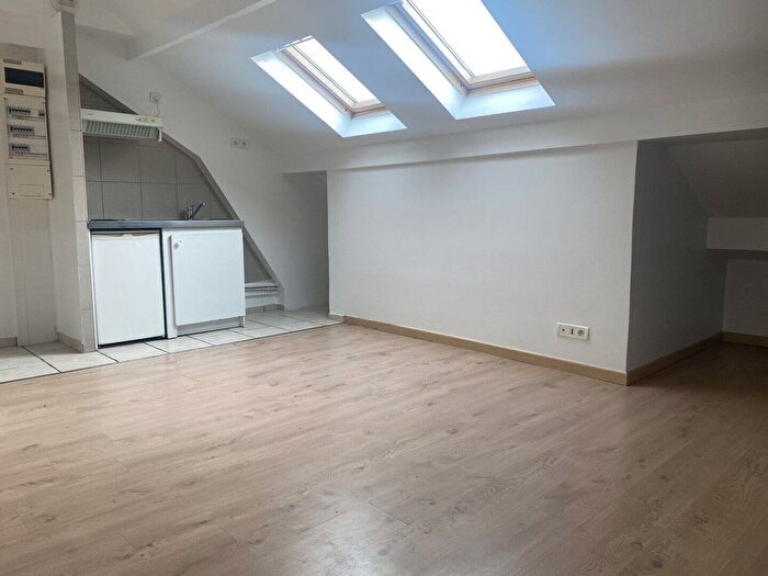 Appartement à louer - Marcel Pagnol, Saint-Leu-la-Forêt - 2 pièces - 1 chambre